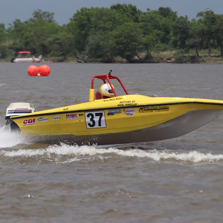 Tri-Hull Drivers Page - F1 POWERBOAT RACING