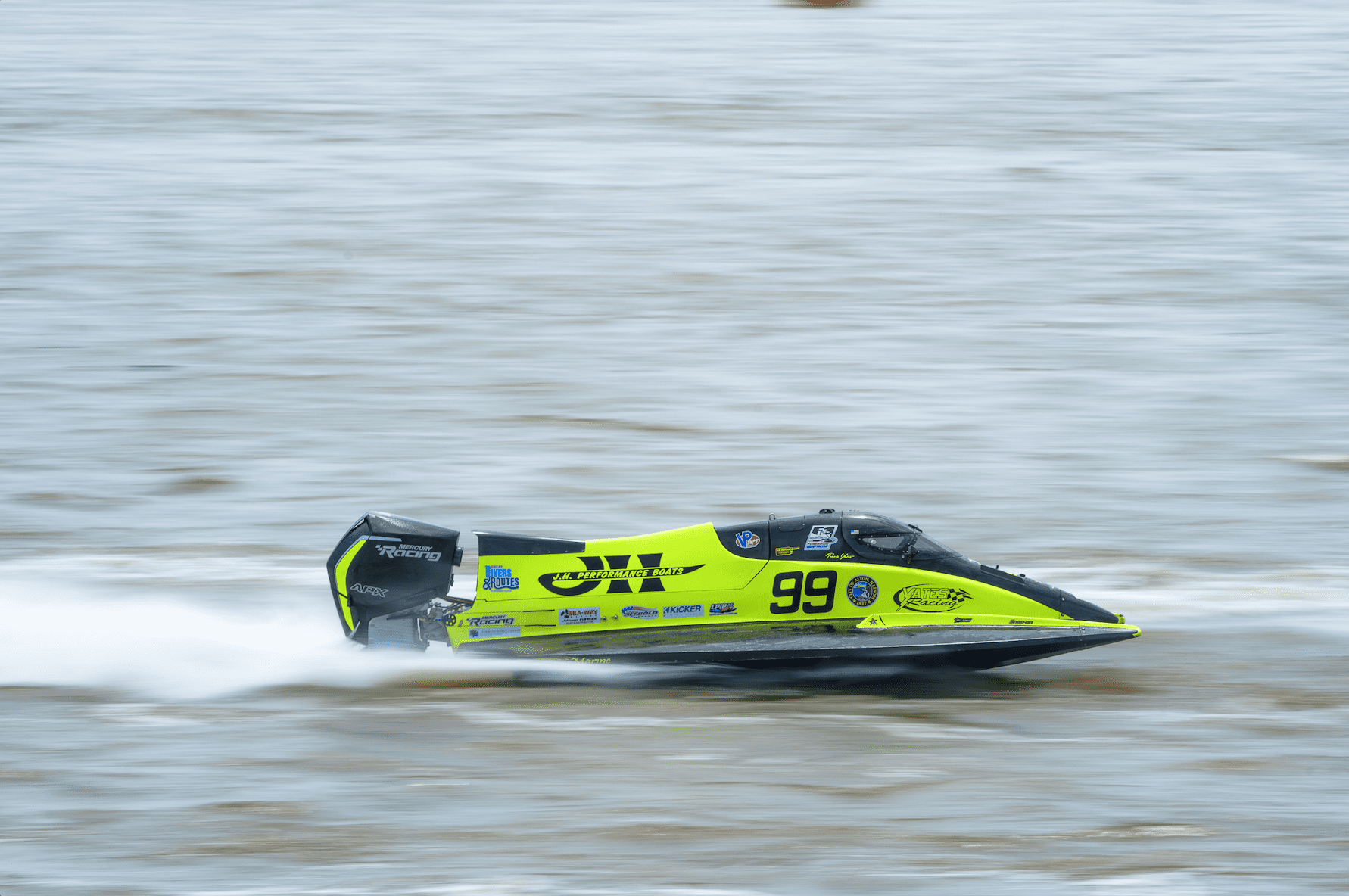 Travis Yates - F1 POWERBOAT RACING